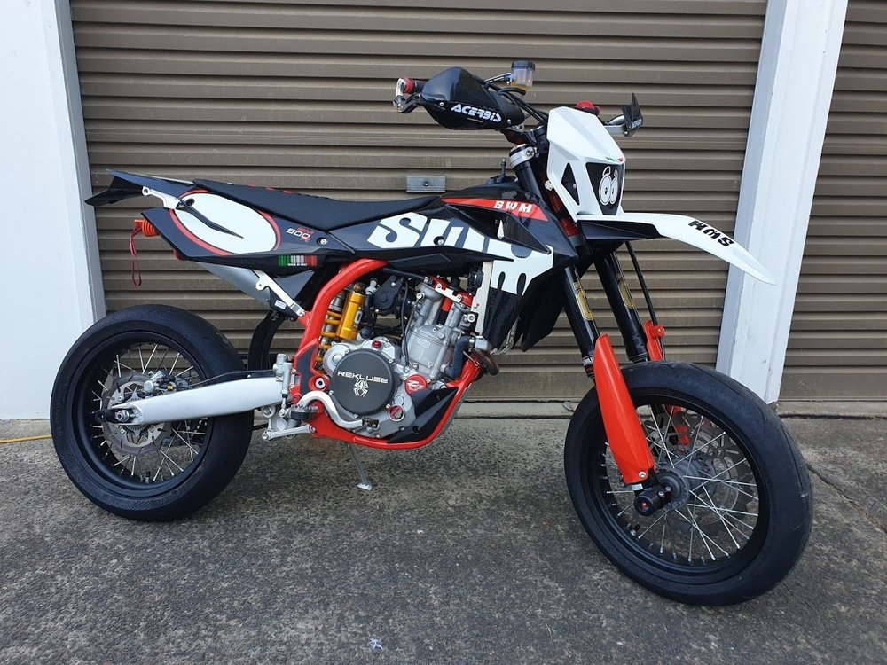 2019 SM500R Aussie style... - SWM - Powerwheelie Supermoto Forum
