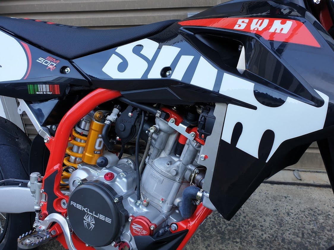 2019 SM500R Aussie style... - SWM - Powerwheelie Supermoto Forum